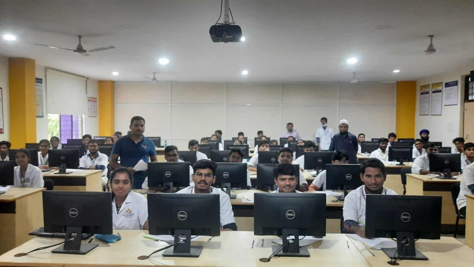 CSE Lab | CMR Engineering College , Hyderabad, Telangana, India ...